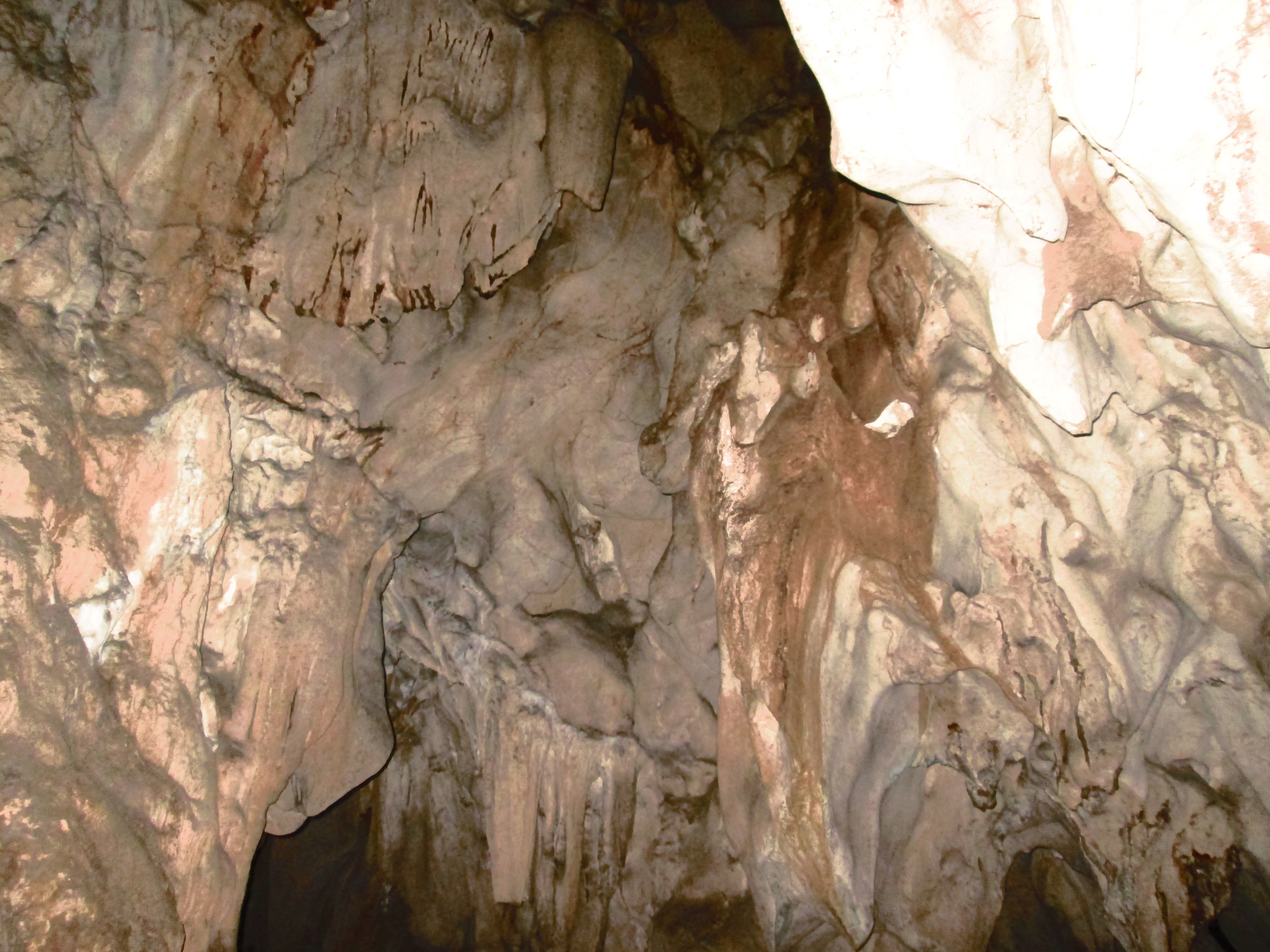 Calinawan Cave - Tanay | cave / caves, interesting place, historic ...