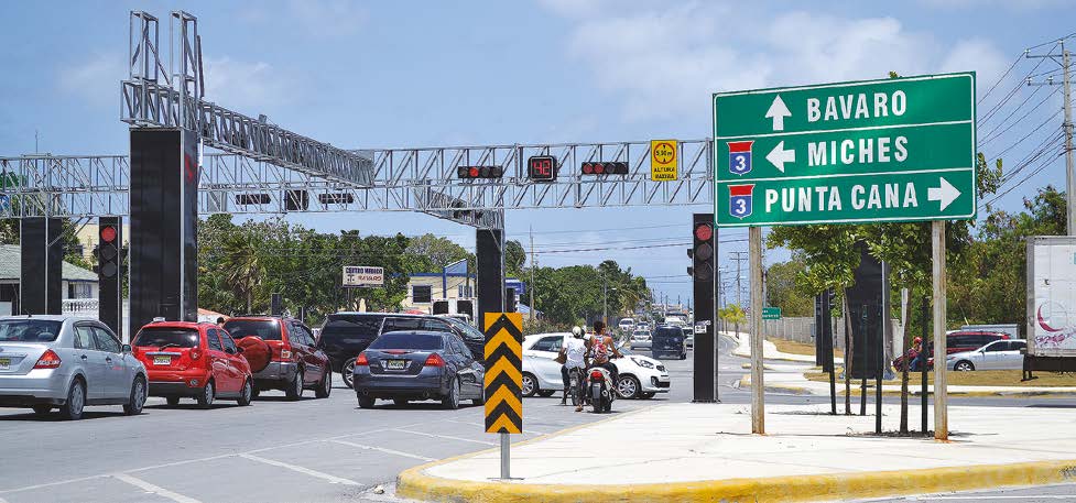 Cruce FRIUSA en Bávaro - República Dominicana