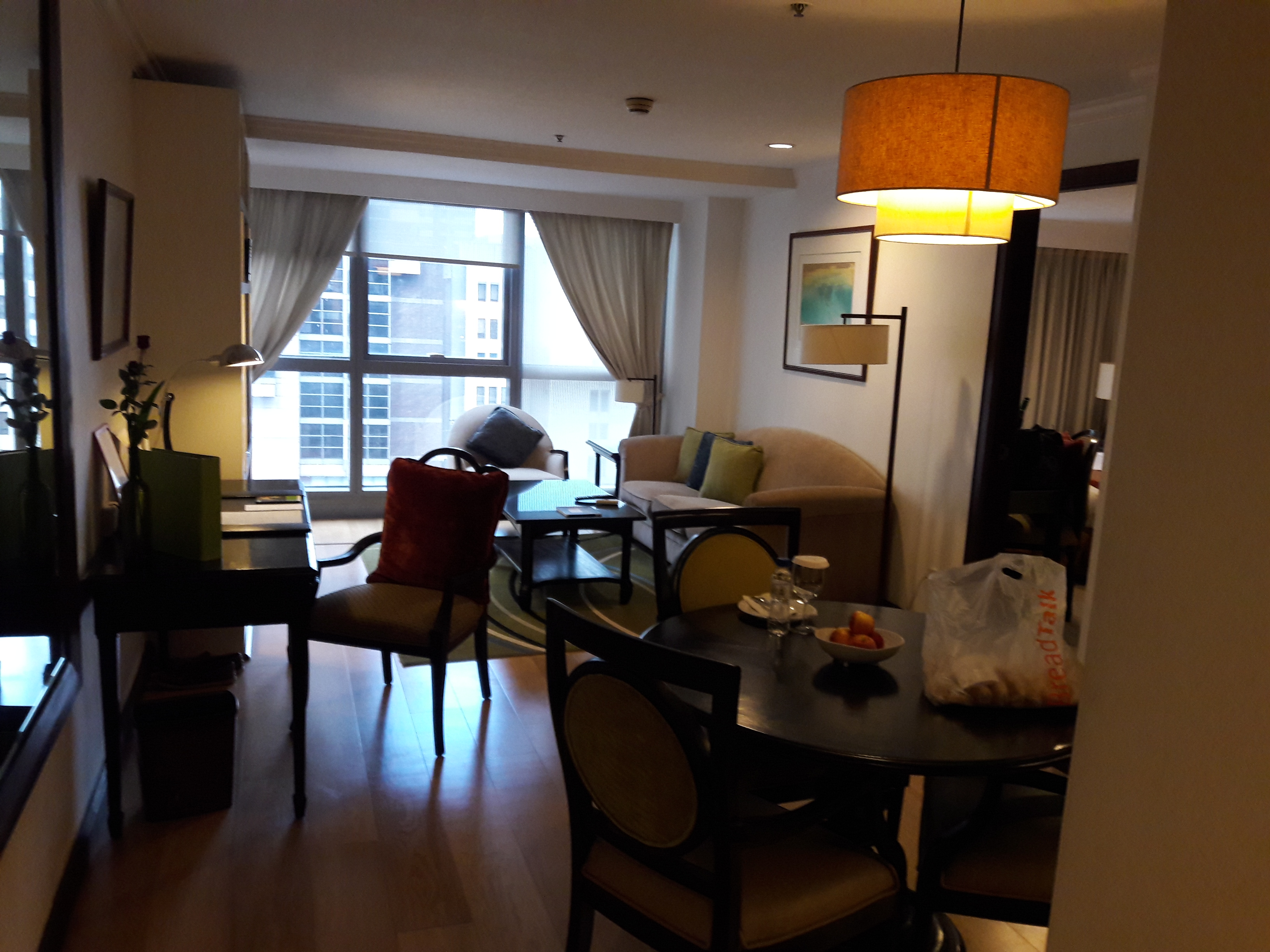 Discovery Suites - Pasig