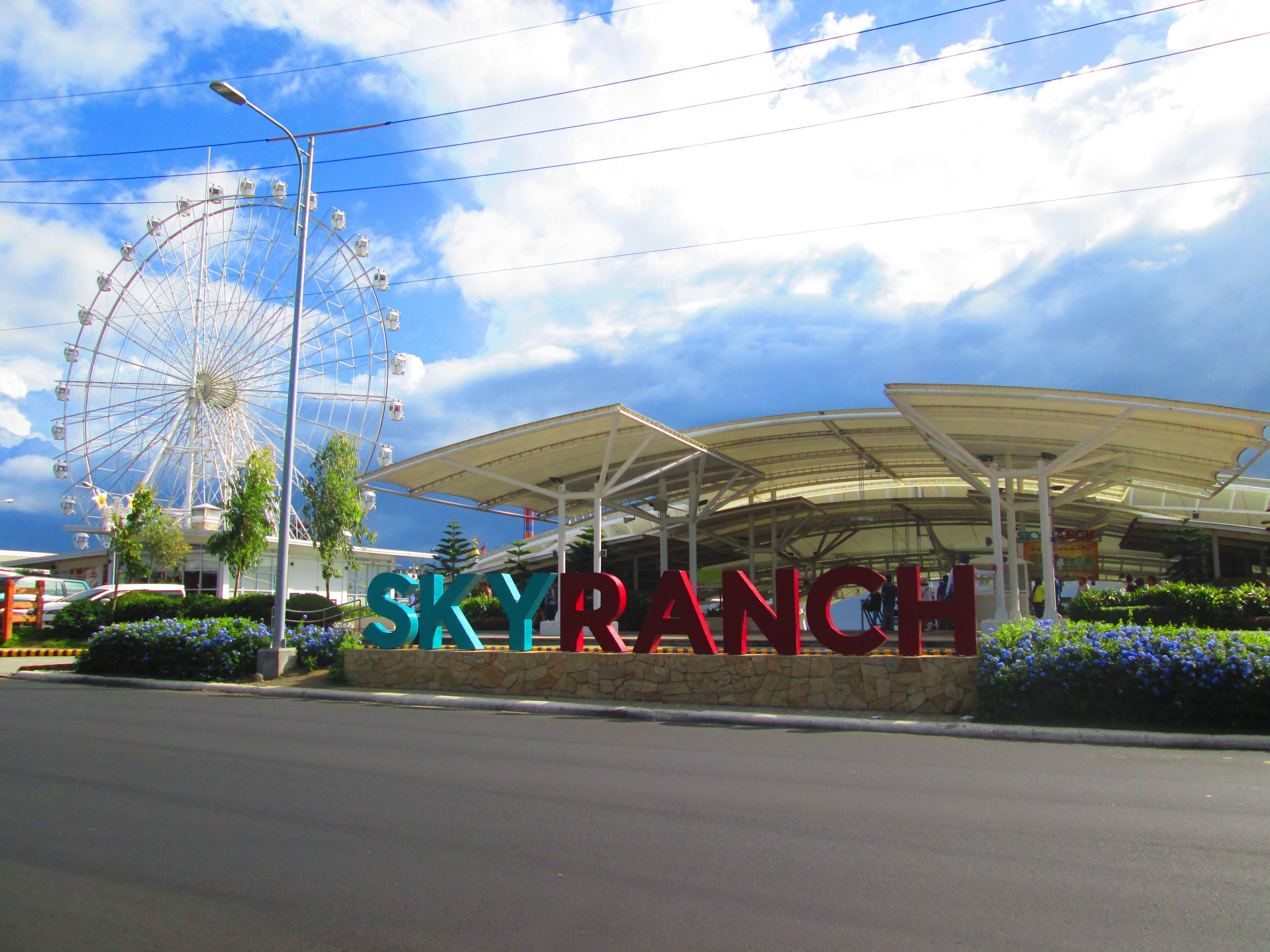 Sky Ranch - Tagaytay