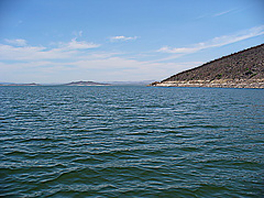 Presa Lázaro Cárdenas