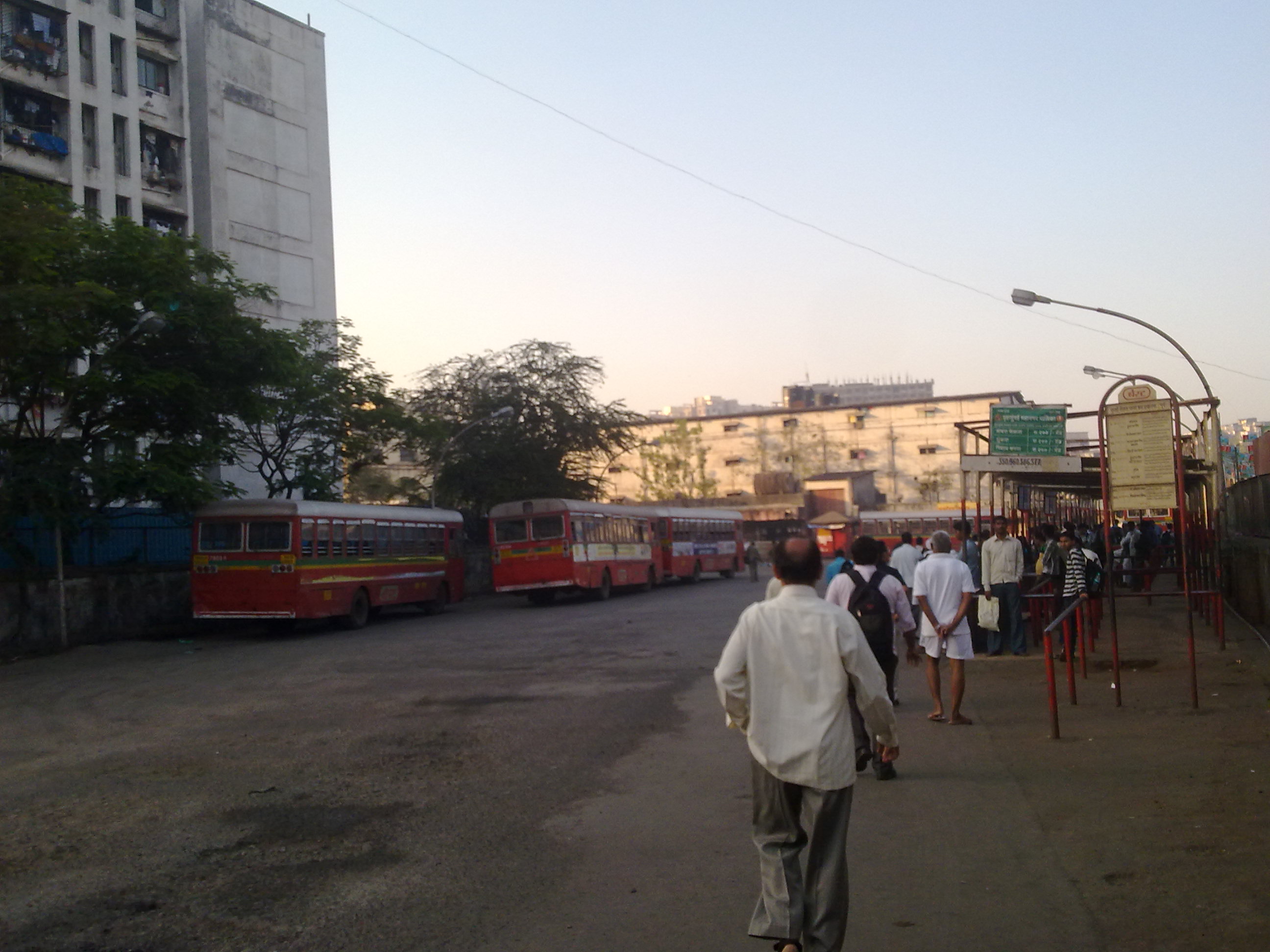 BEST Bus Stand, Nehrunagar, Kurla(E)
