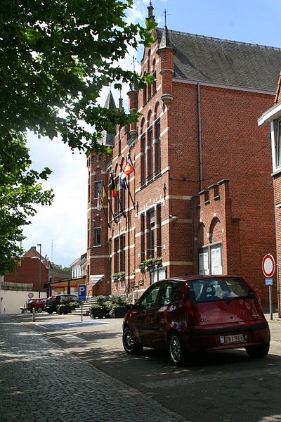 Lummen (municipality) (English)