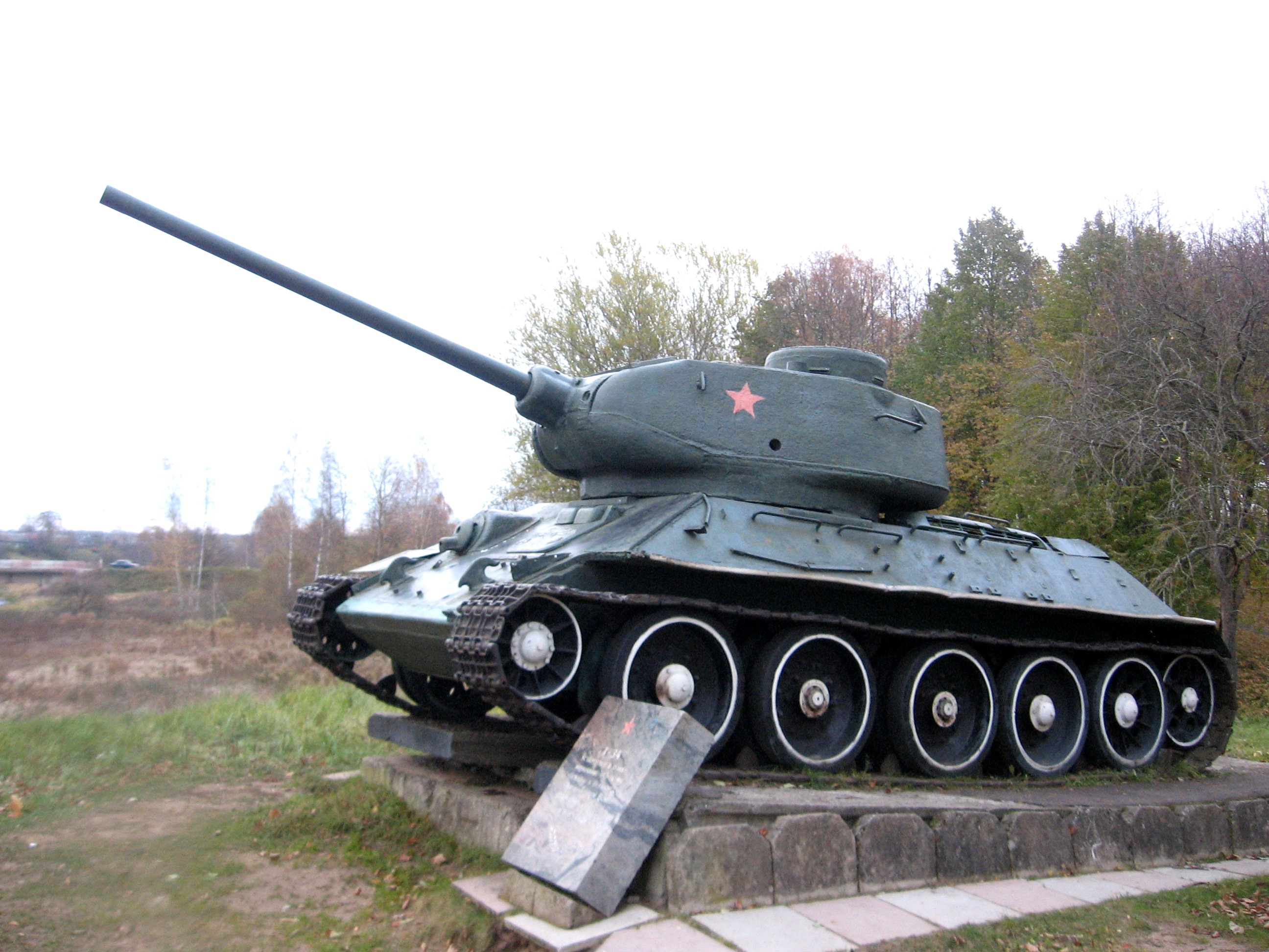 T-34-85 - Gdov