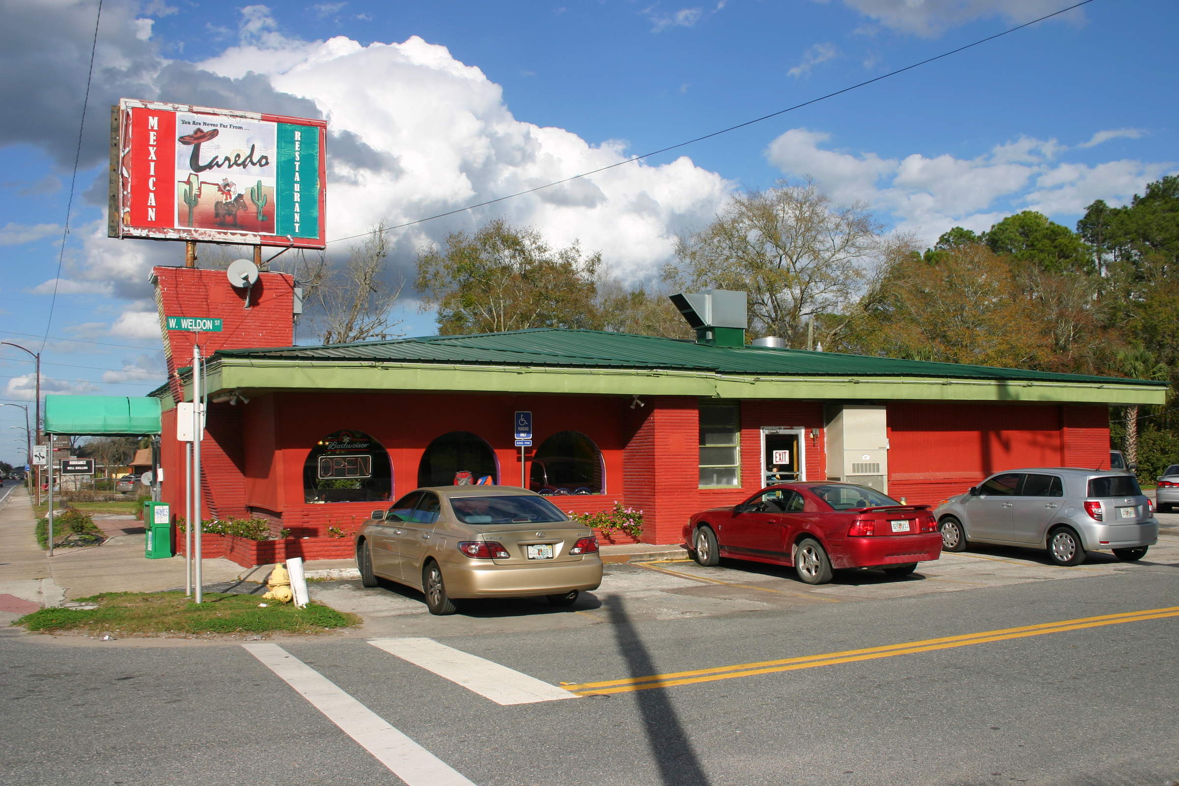 Laredo Mexican Restaurant - Starke, Florida