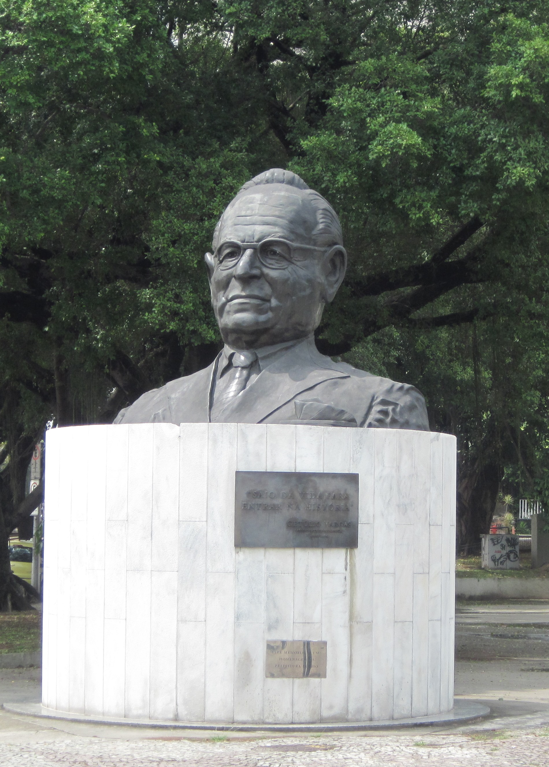 Statue of Getulio Vargas - Rio de Janeiro