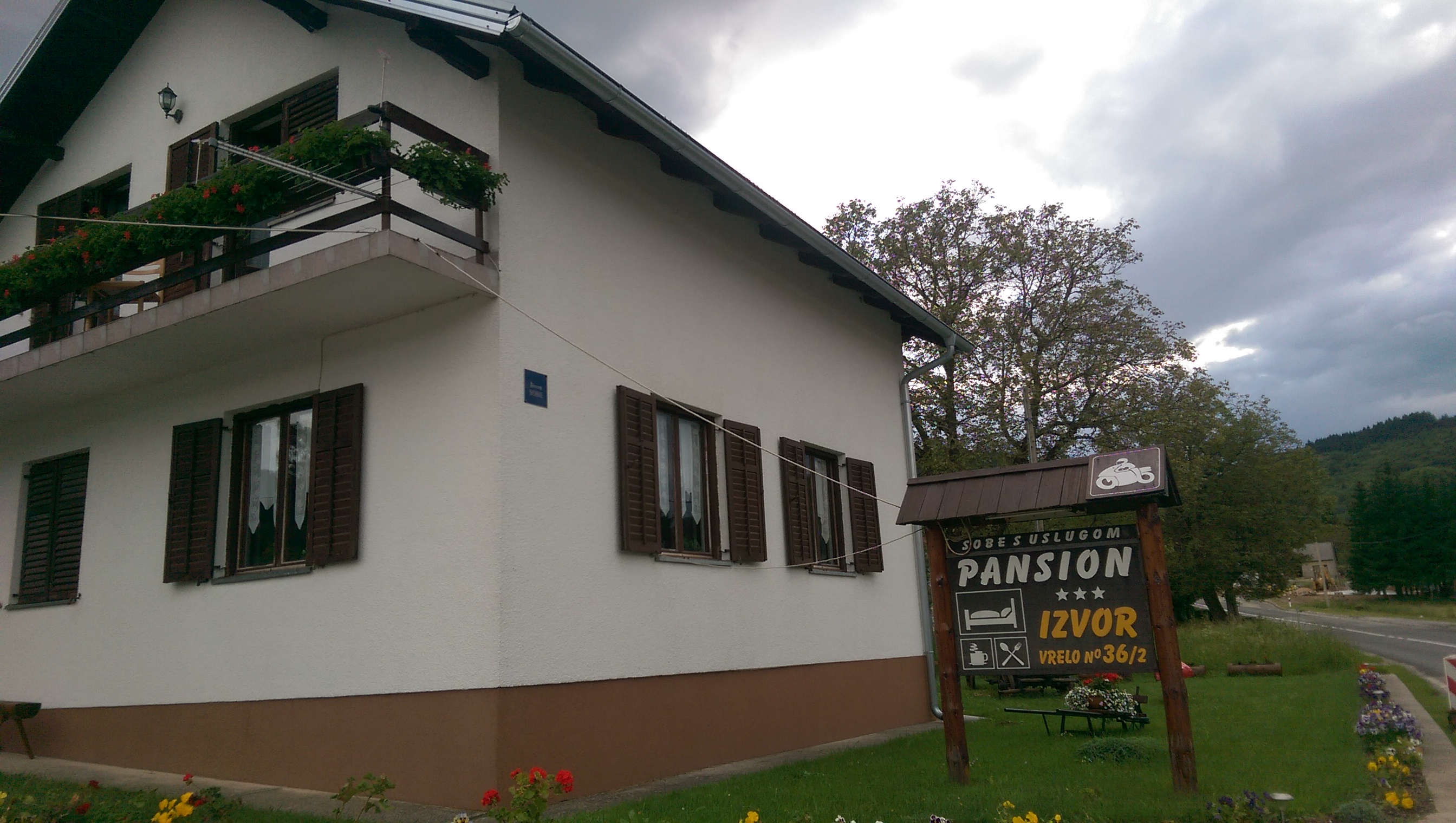 Pansion Izvor - Vrelo Koreničko