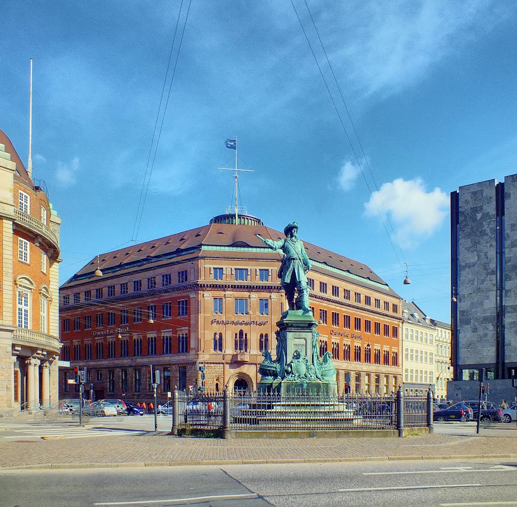 Admiral Niels Juel statue - Copenhagen Municipality