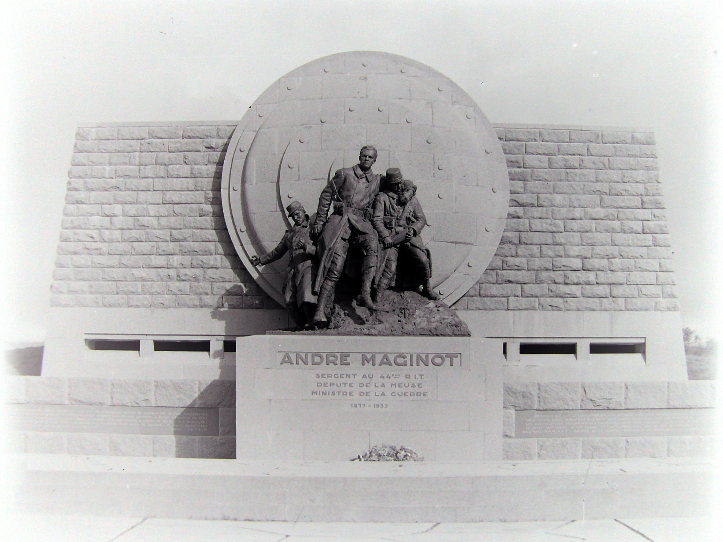 André Maginot Memorial Monument | First World War 1914-1918, war memorial