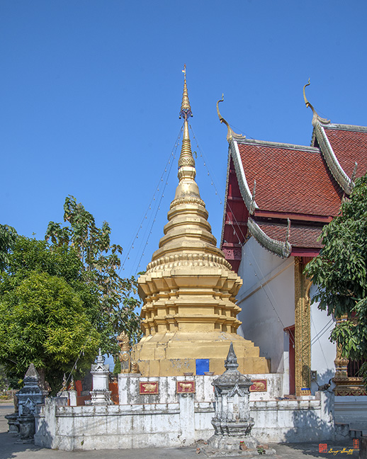 Wat Chang Si or Wat Chang See - Lamphun Town Municipality