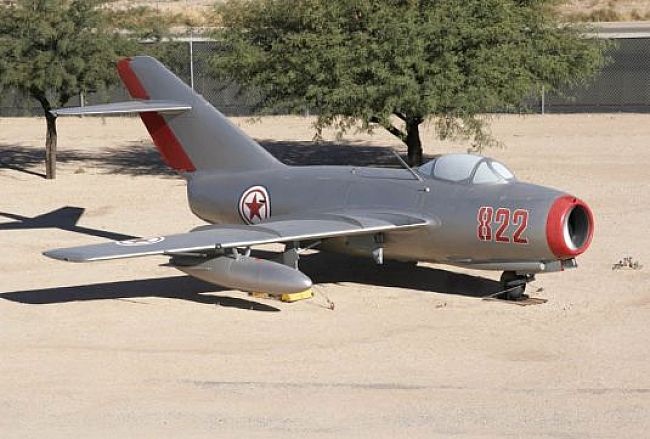 Mikoyan-Gurevich MiG-15BIS - Tucson, Arizona