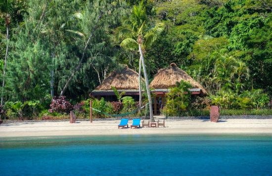 Turtle Island Resort