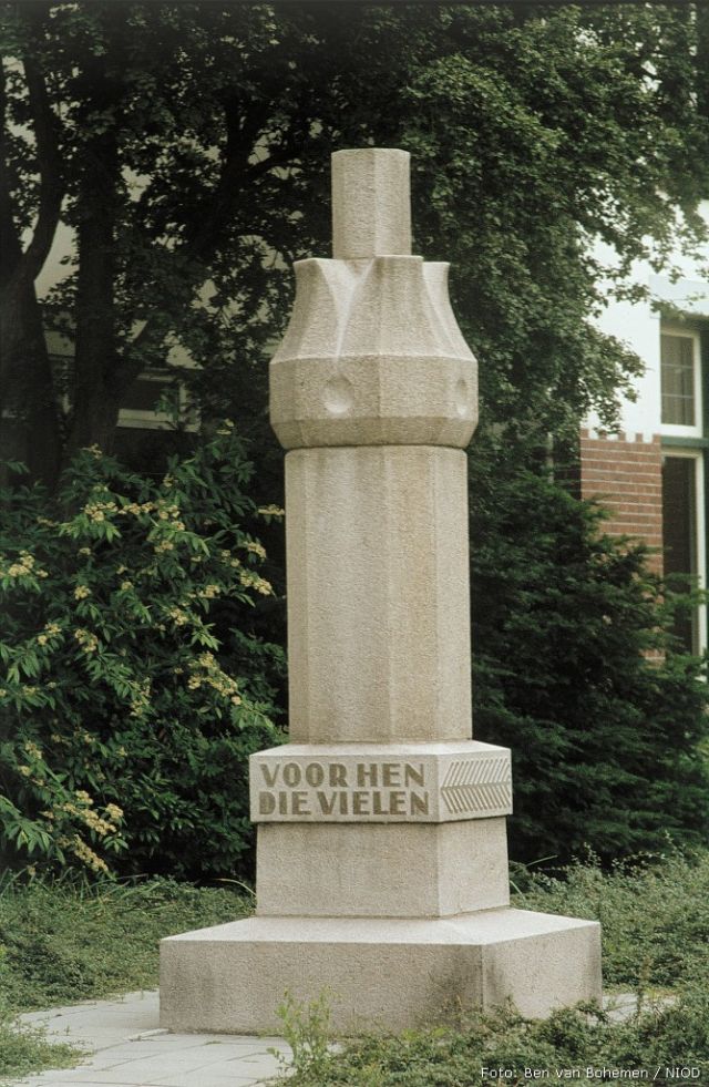 Monument WOII - Делфзейл