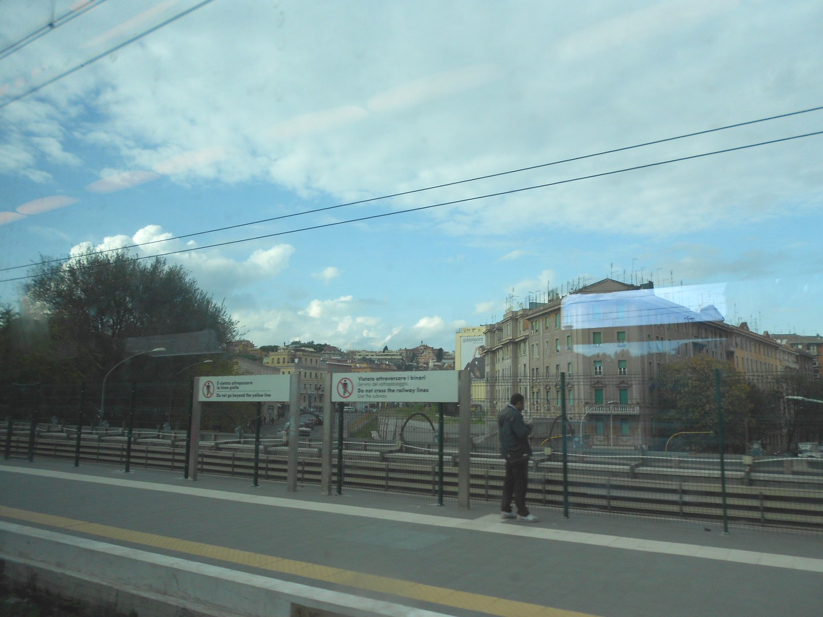 Stazione ferroviaria di Roma Trastevere - Roma | metropolitana