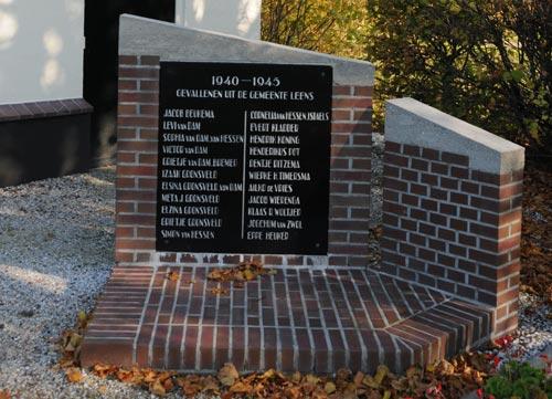 Monument WOII - Leens