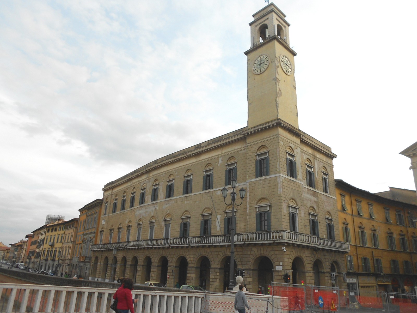 Ponte di mezzo (bridge of the middle) - Pisa