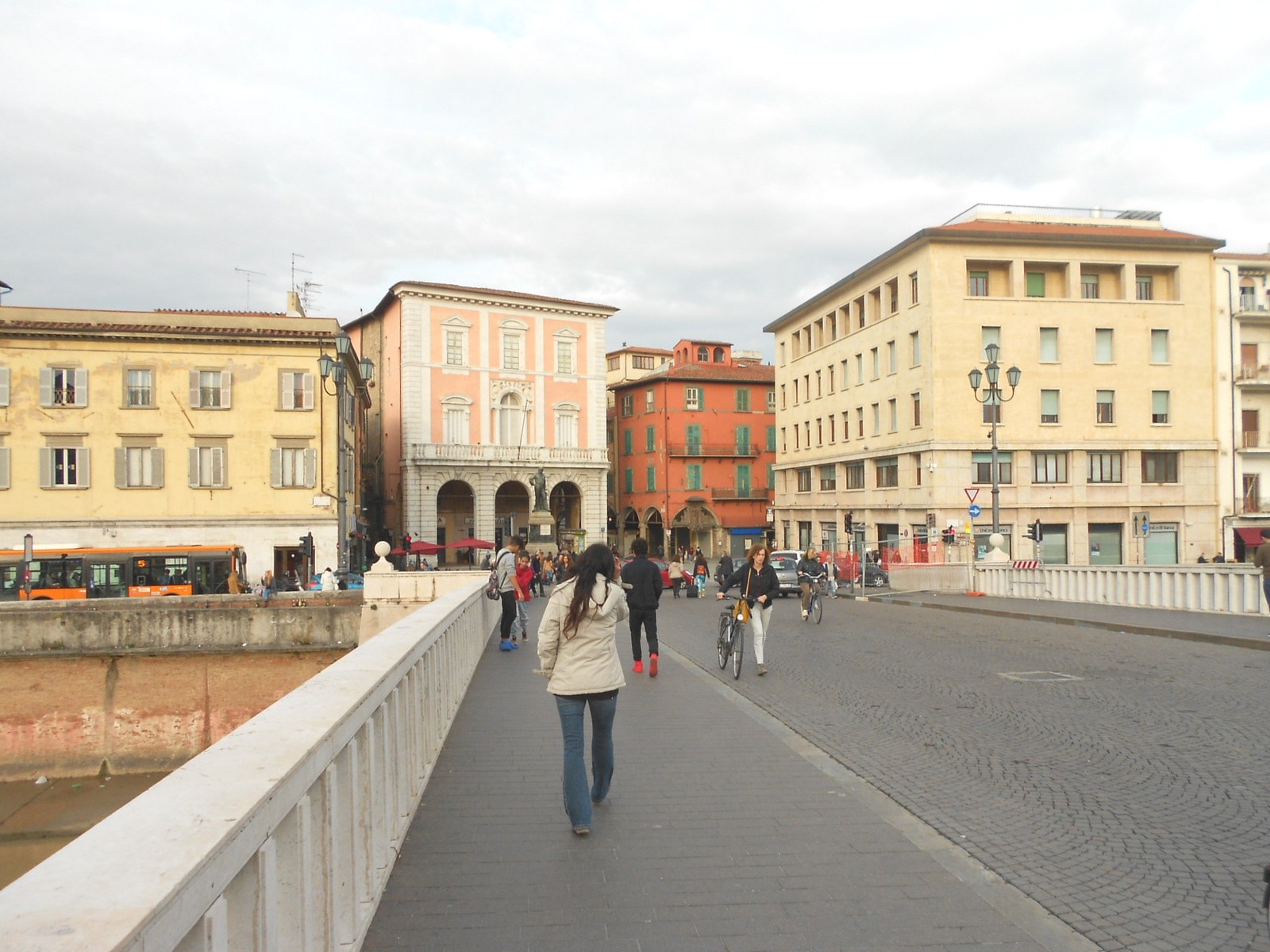 Ponte di mezzo (bridge of the middle) - Pisa