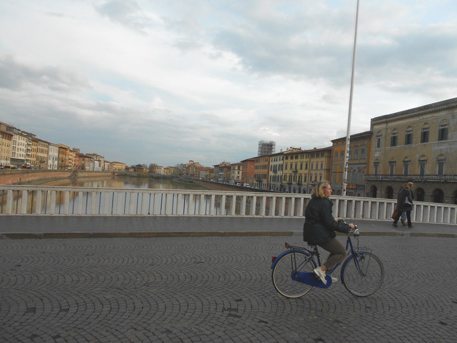 Ponte di mezzo (bridge of the middle) - Pisa