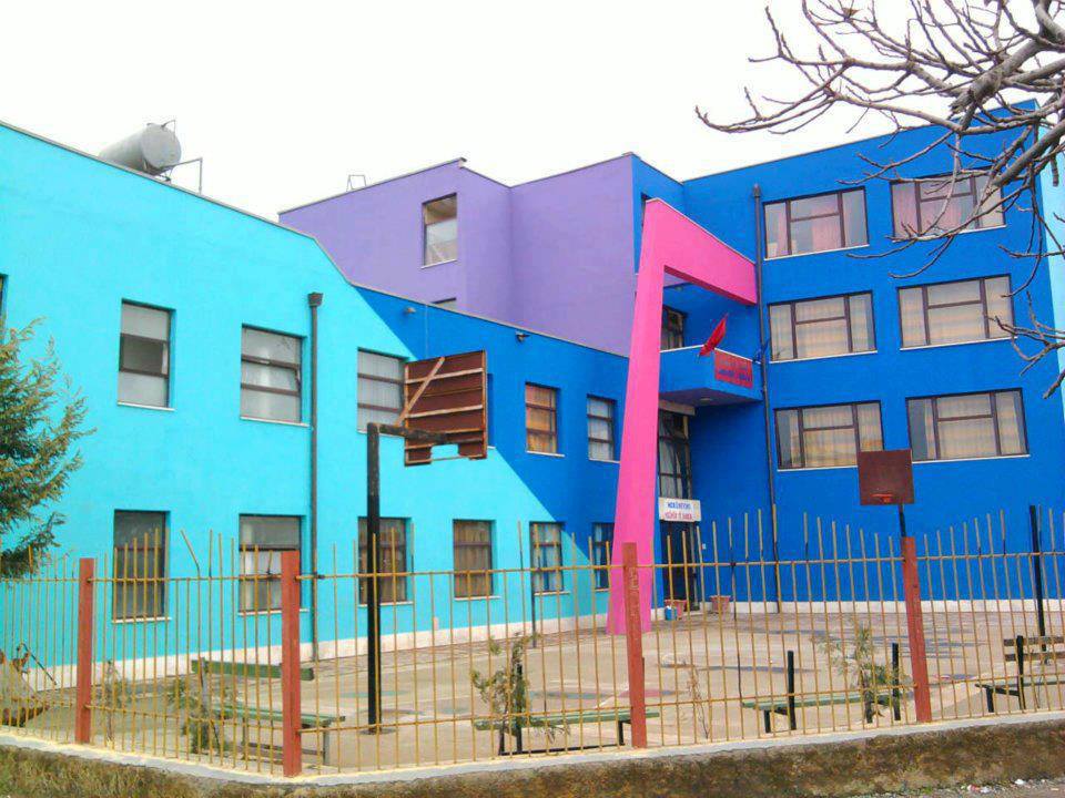 Skënder Luarasi Primary School - Tirana