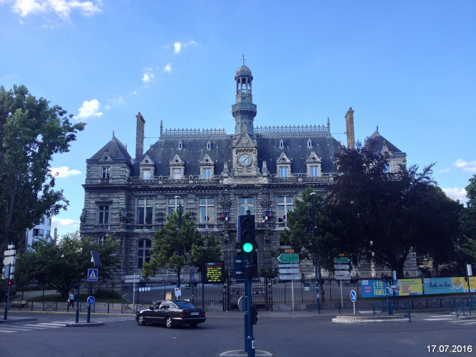 The town hall of Pantin - Pantin