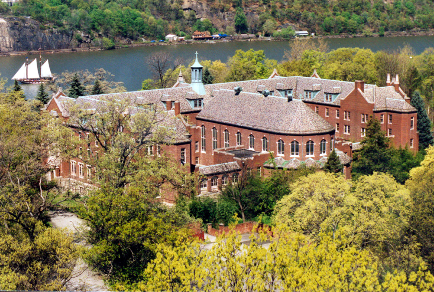 Garrison Institute | church, retreat centre (spiritual), interesting ...