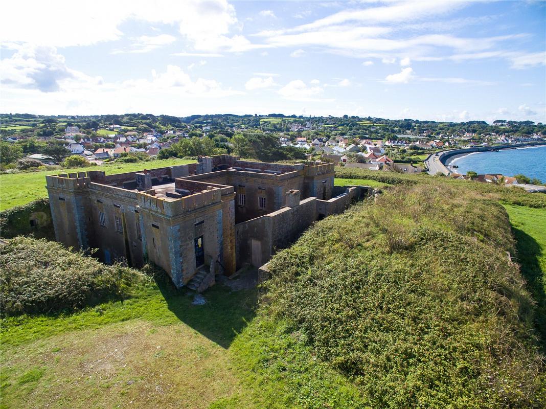 Fort Richmond