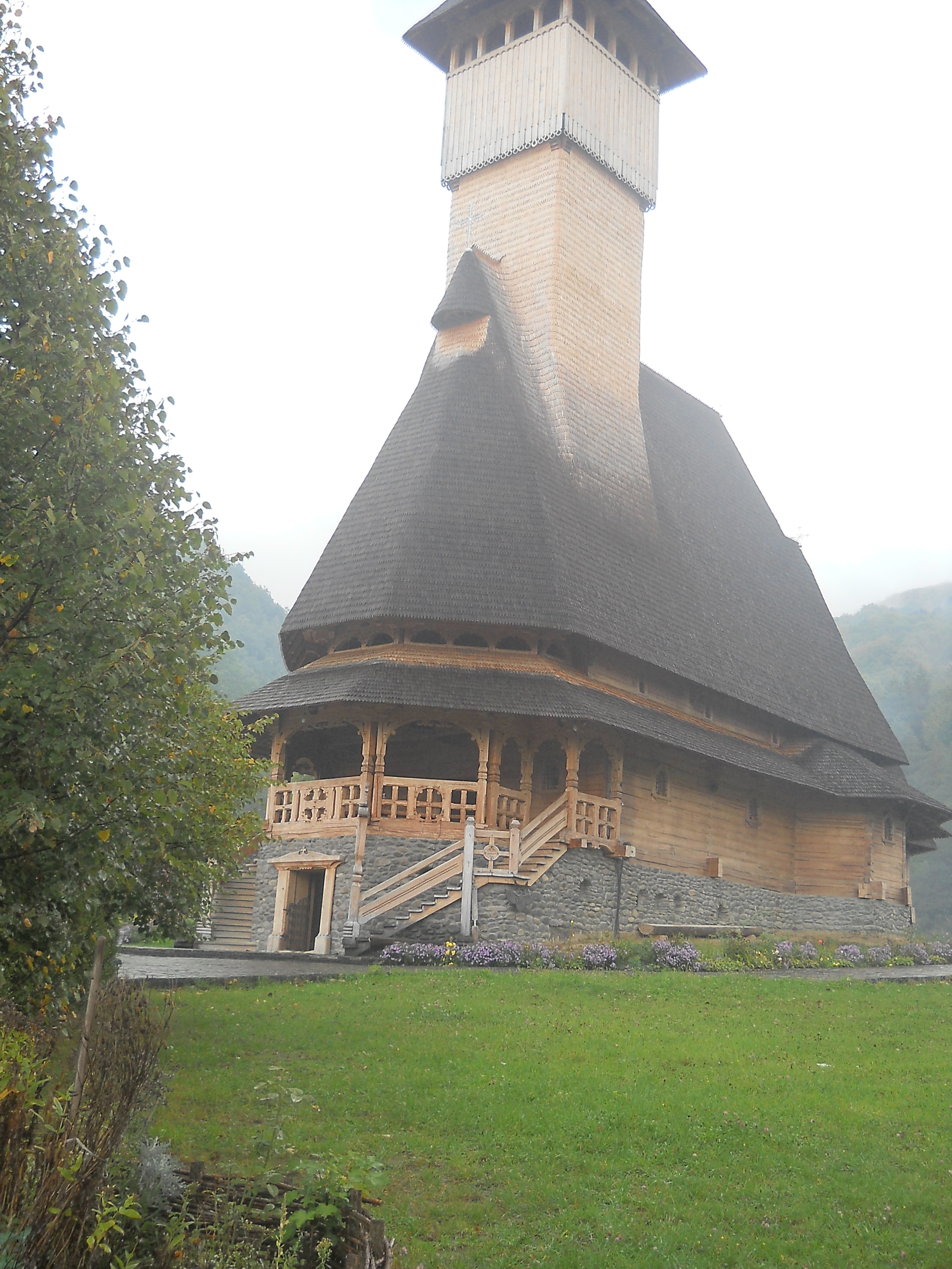 The monastery church - Bârsana