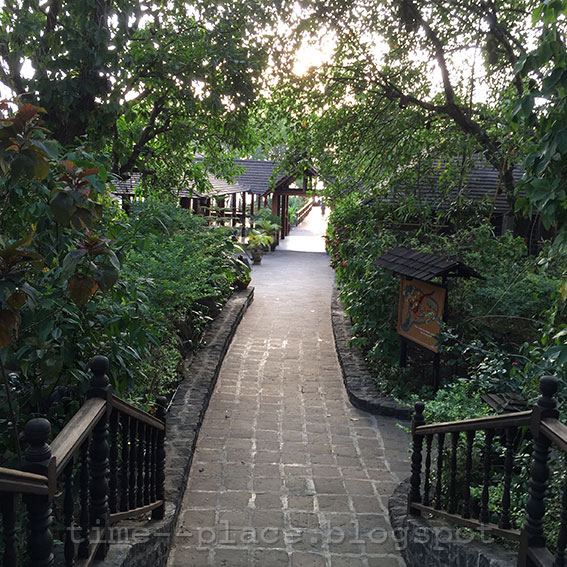 Popa Mountain Resort