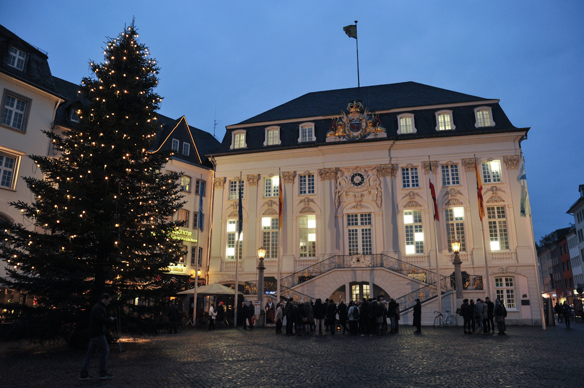Historisches Rathaus Bonn - Bonn | Rathaus, geschütztes Baudenkmal ...