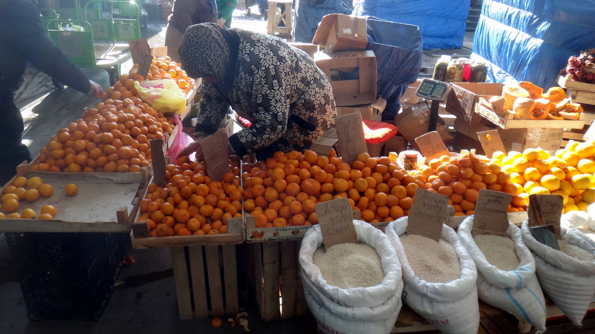 Green Market (Yashyl market) - Baku
