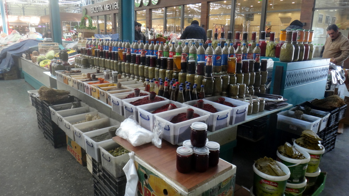 Green Market (Yashyl market) - Baku