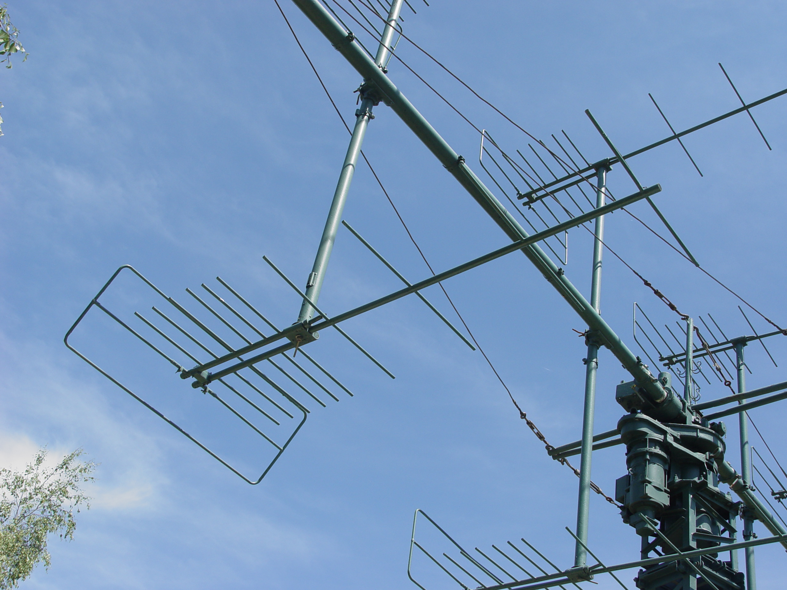 Radar P-12 on ZIL-157