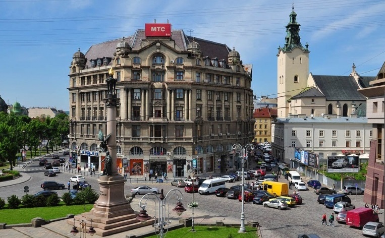 Adam Mickiewicz Square - Lviv
