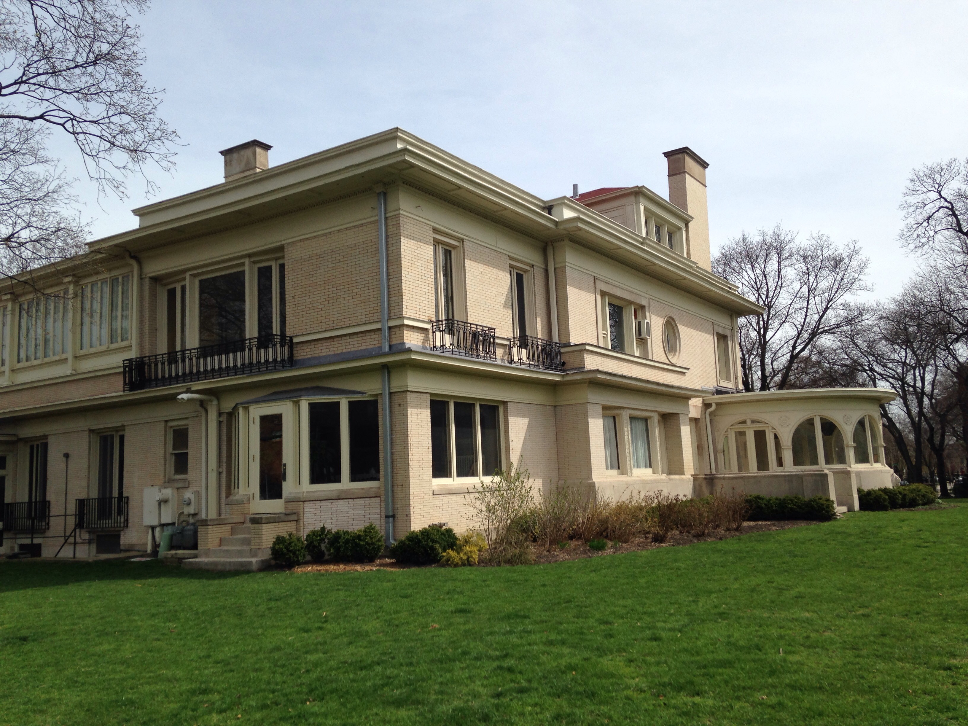 Pleasant Home Foundation - Oak Park, Illinois