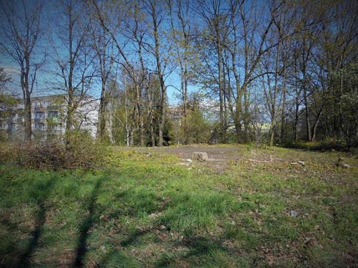 Stary cmentarz żydowski - Prudnik | opuszczone miejsce, cmentarz ...