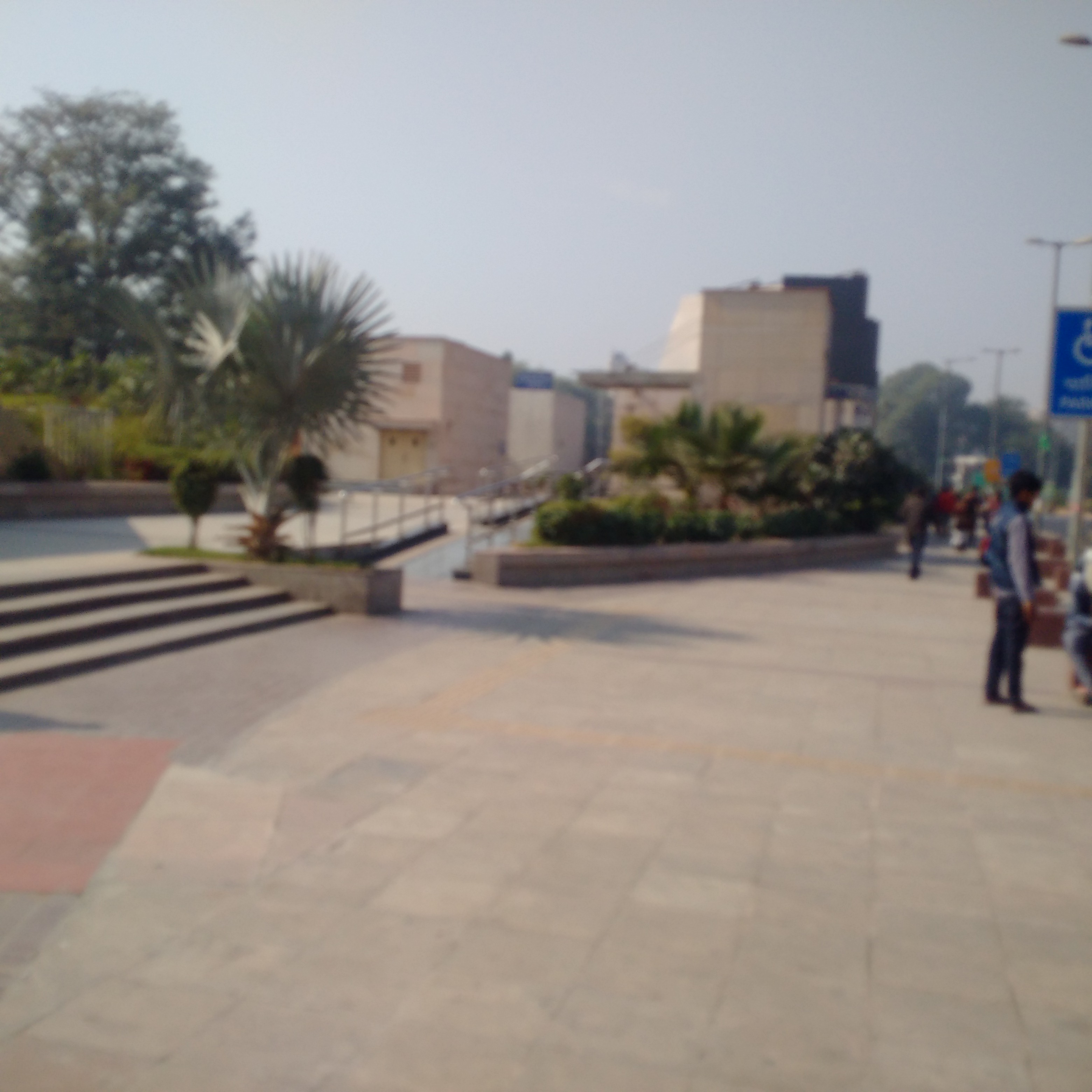 Mandi House Metro Station (Underground) - Delhi