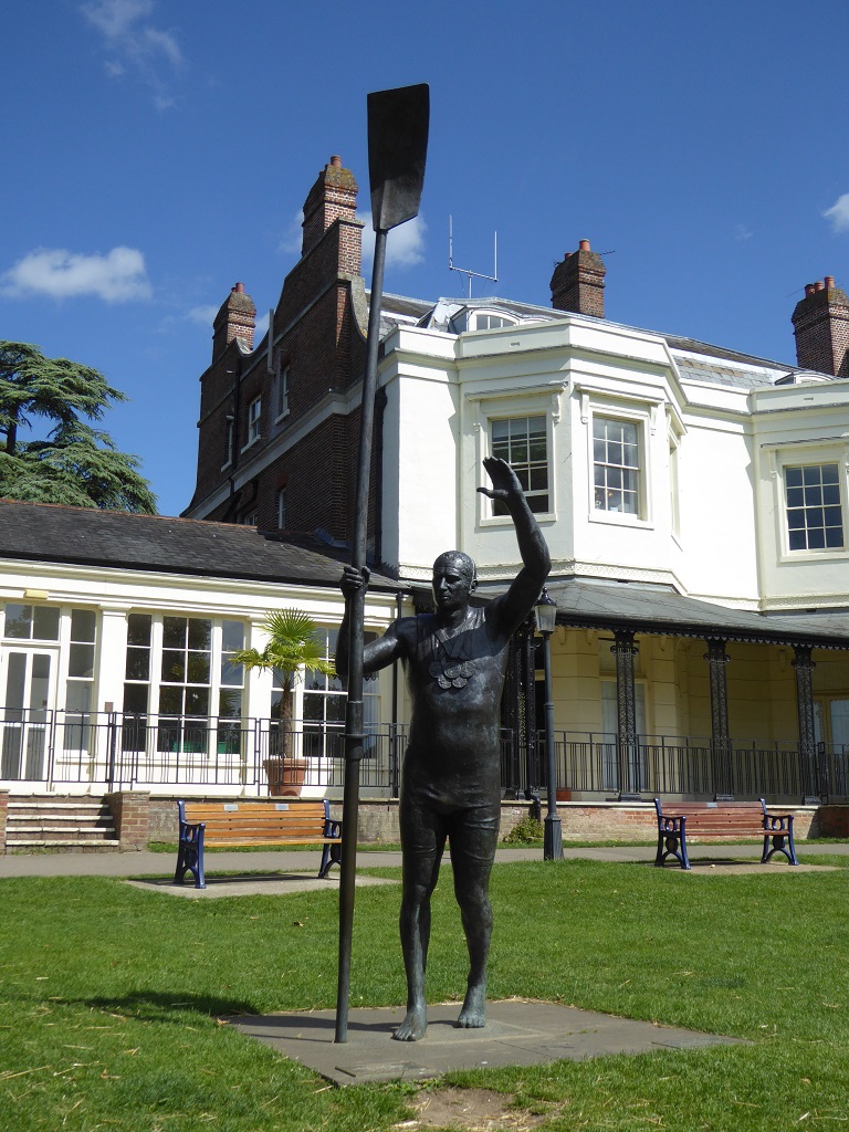 Sir Steve Redgrave Statue - Marlow