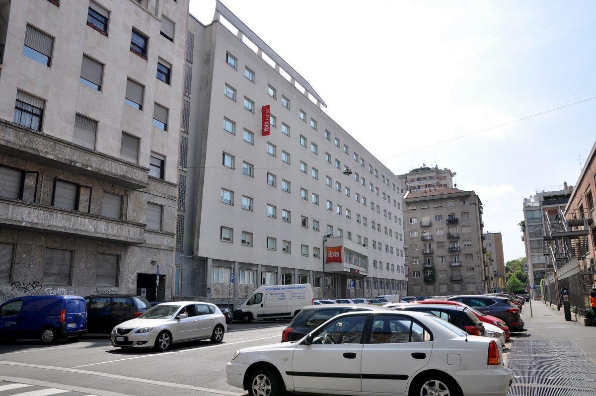 Ibis Milano Centro Hotel 3* - Milan