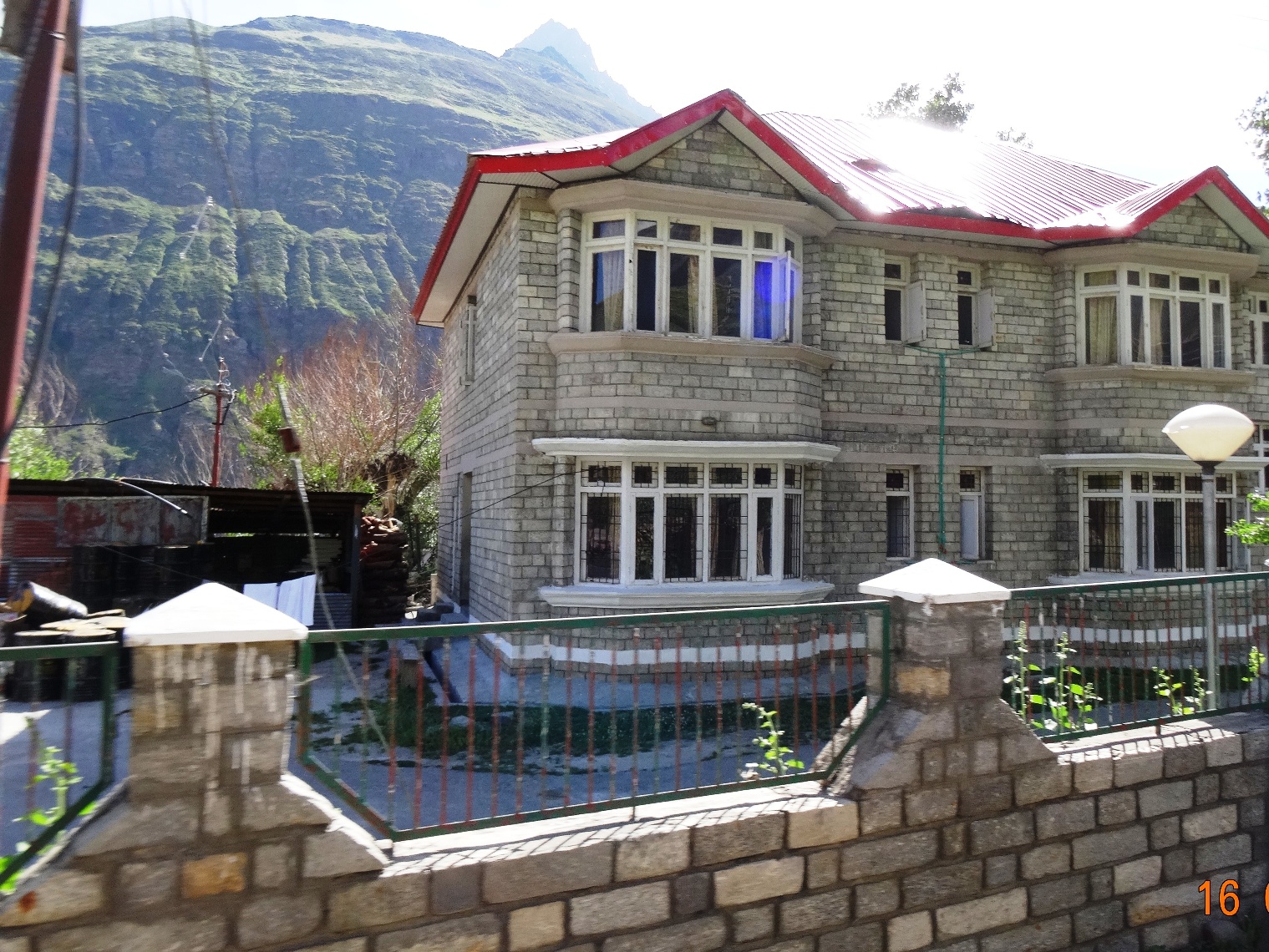 HP PWD Rest House Sissu - Sissu