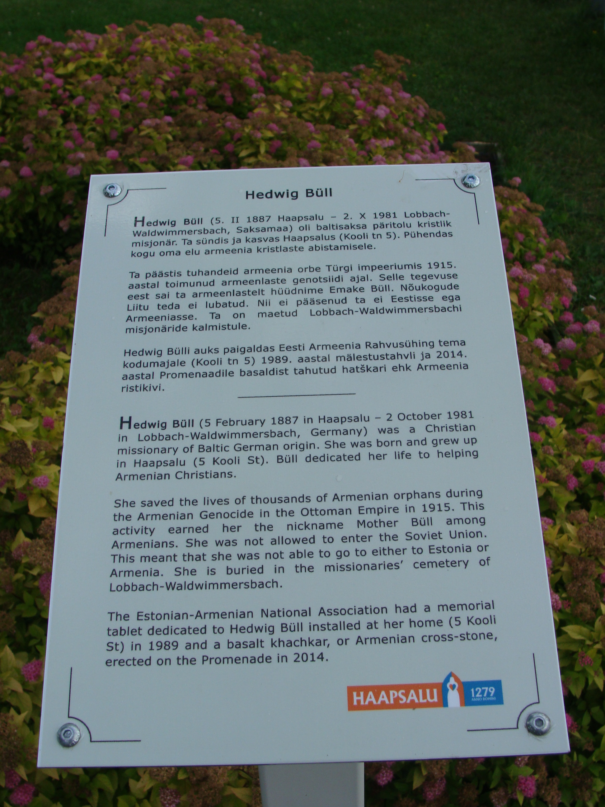 Memorial Anna Hedvig Büll - Haapsalu