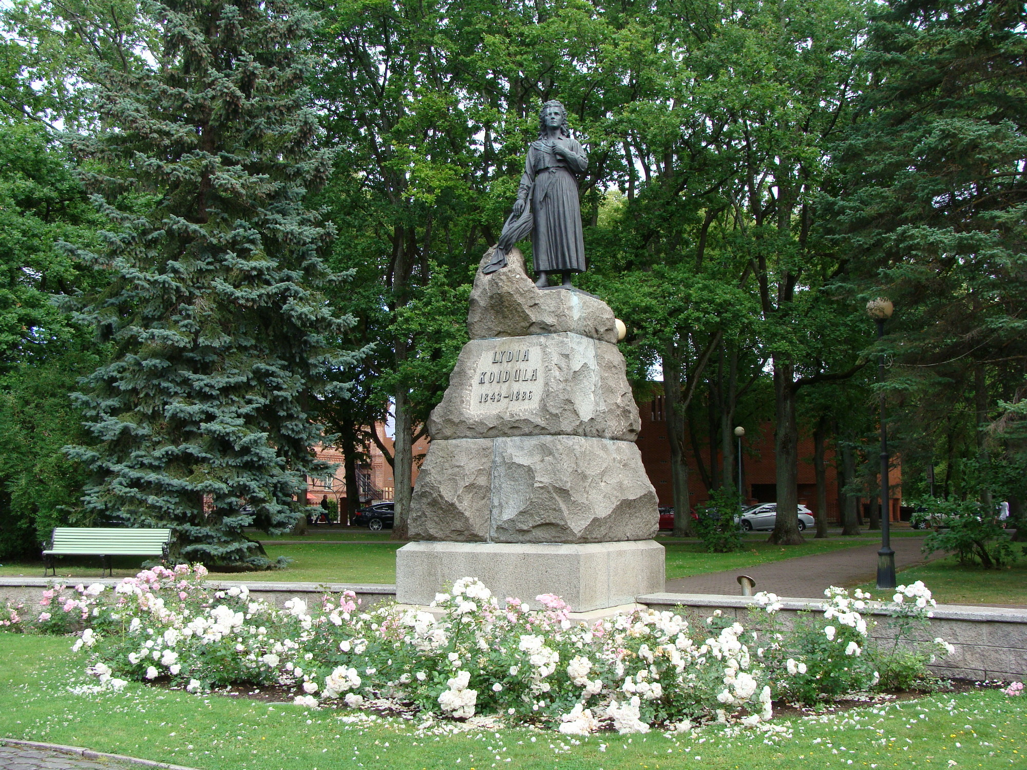 Das Denkmal für Lydia Koidula - Pärnu | Monument/Statue, Bildhauerkunst ...