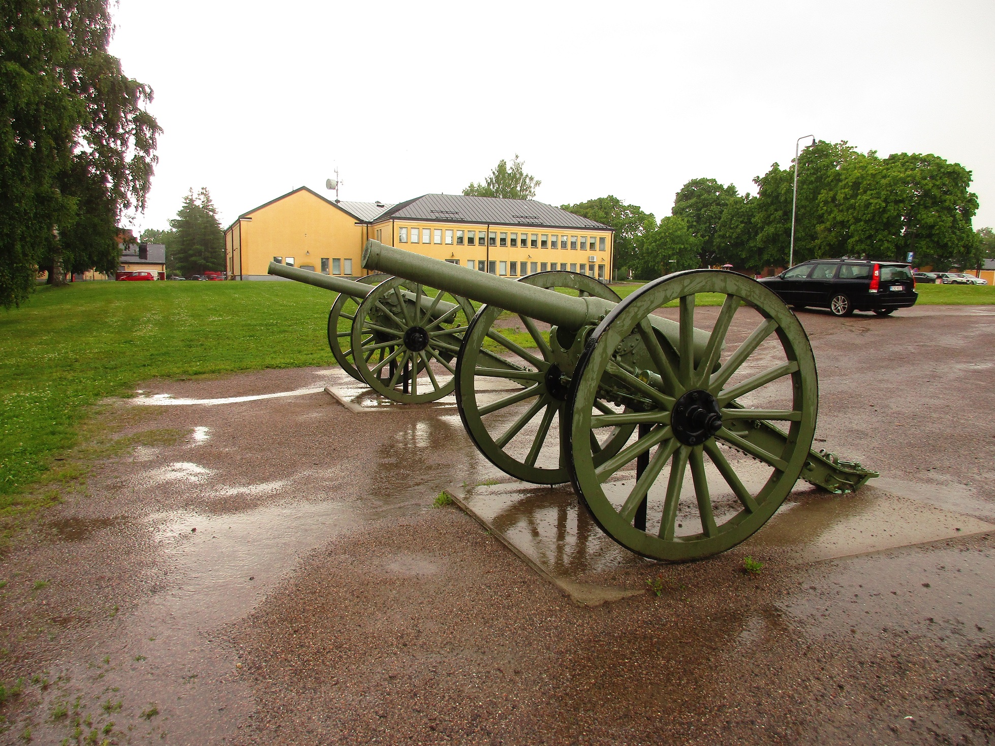 French 90 K/77 cannons - Lappeenranta