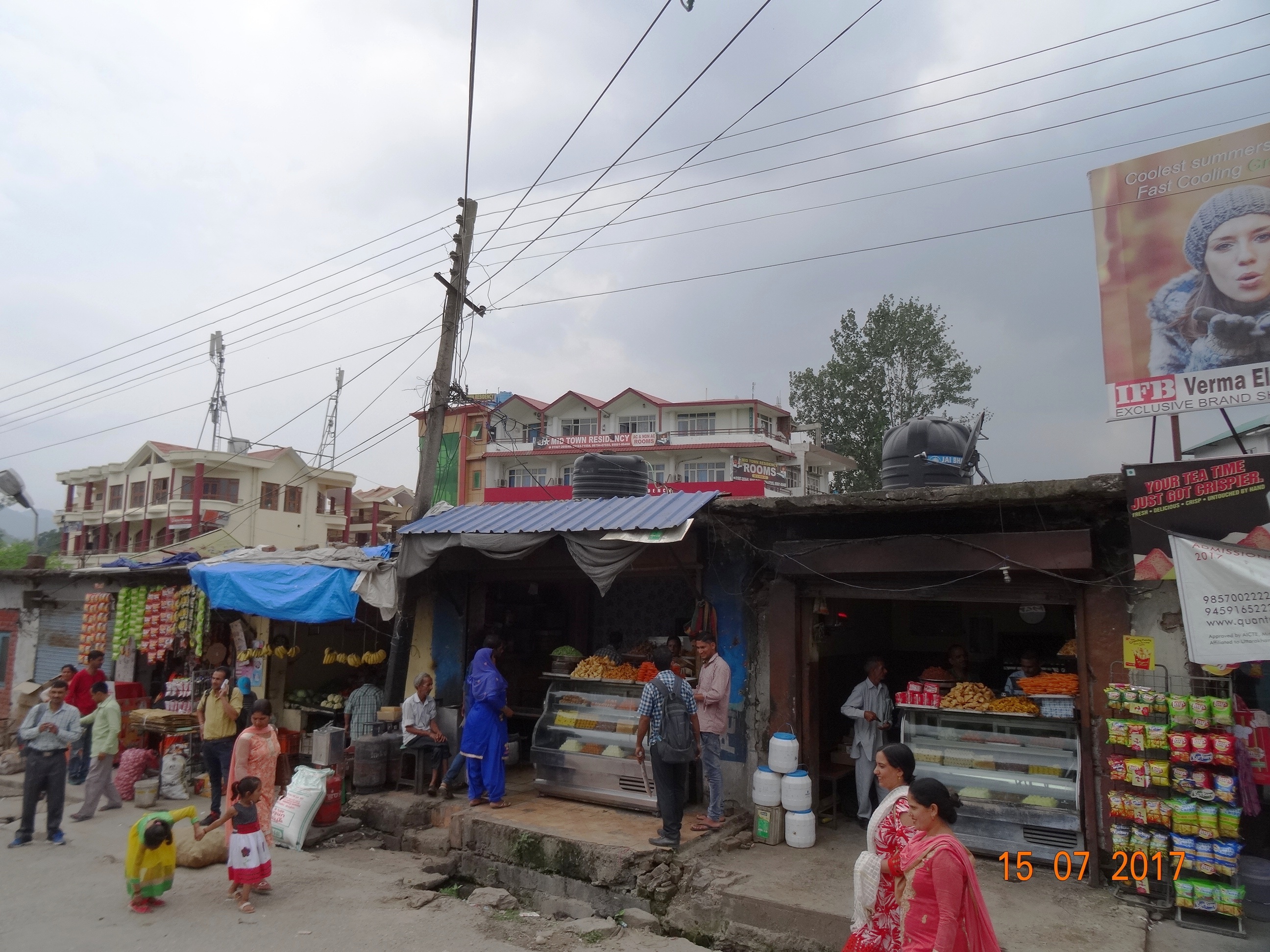 Bus Stand Shops - Sundar Nagar