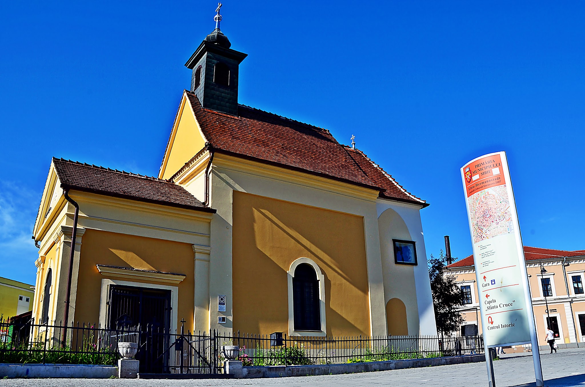 Capela Romano-Catolica Sfânta Cruce