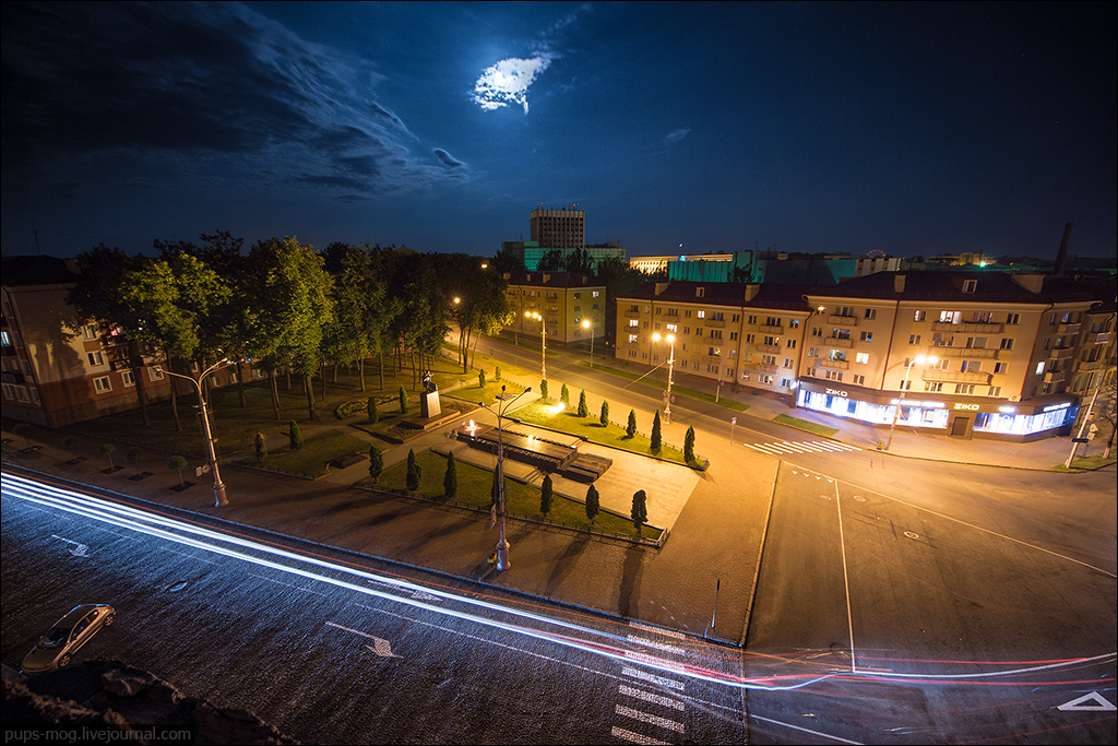 Labour square - Homieĺ