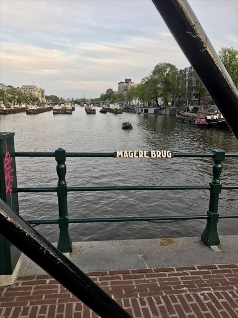 Magere Brug - Amsterdam (English)