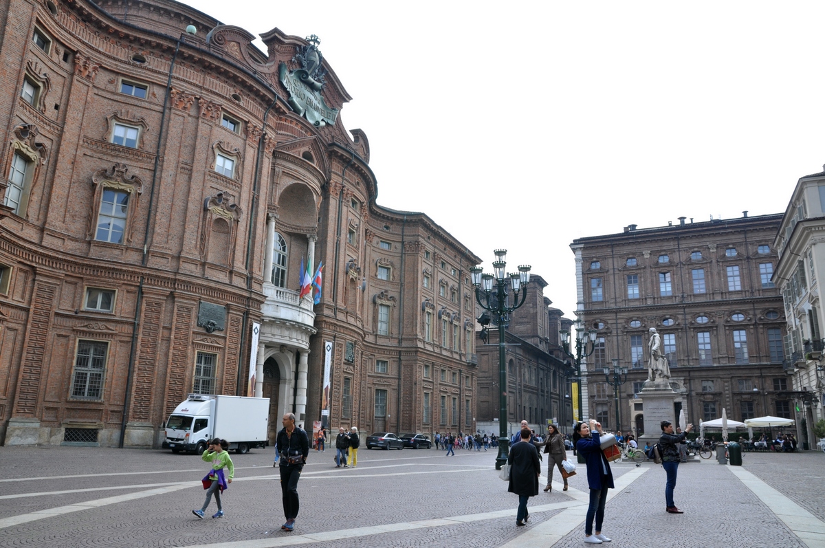 Piazza Carignano - Torino