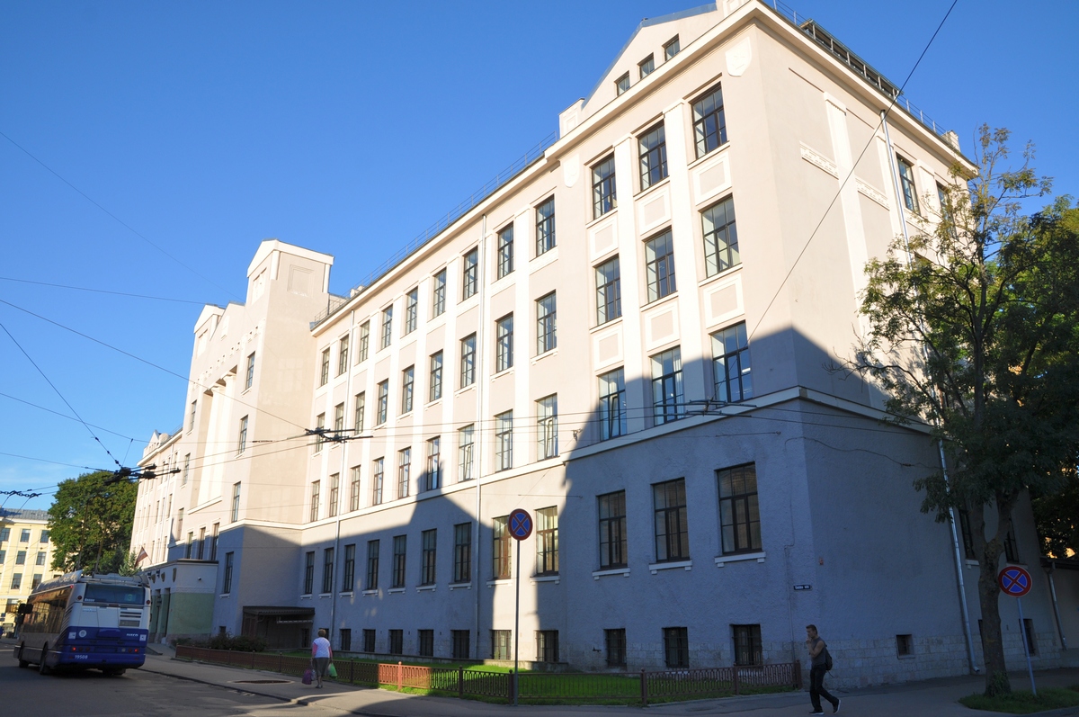 Rīgas Celtniecības Koledža - Rīga