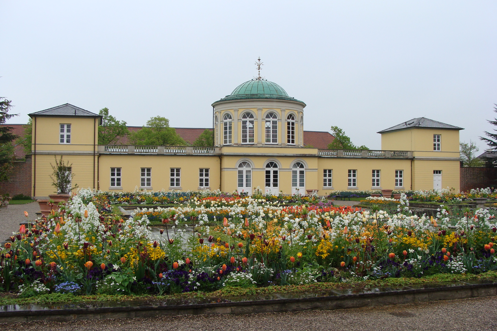 Ornamental Courtyard - Hanover