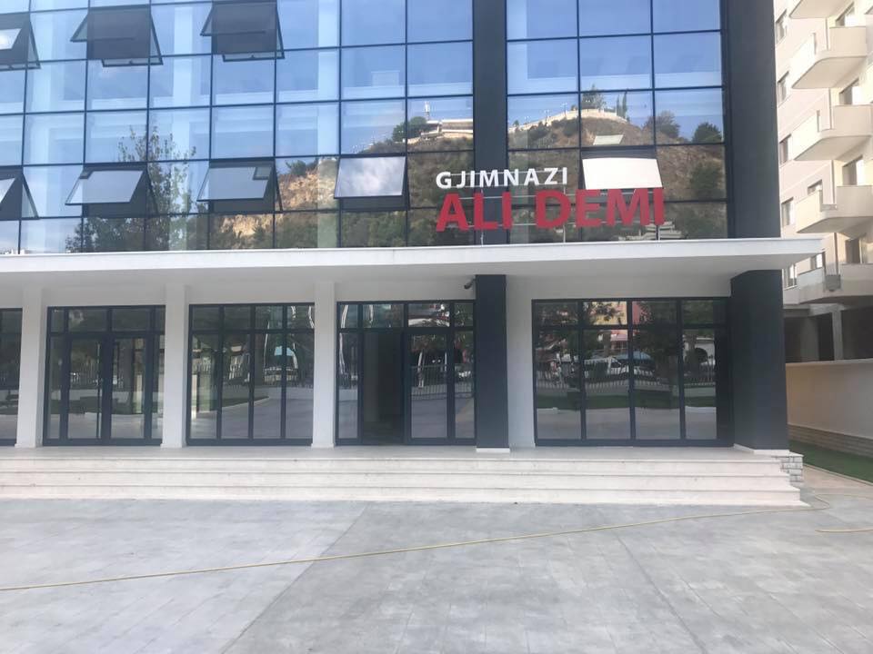 Ali Demi High School - Vlorë